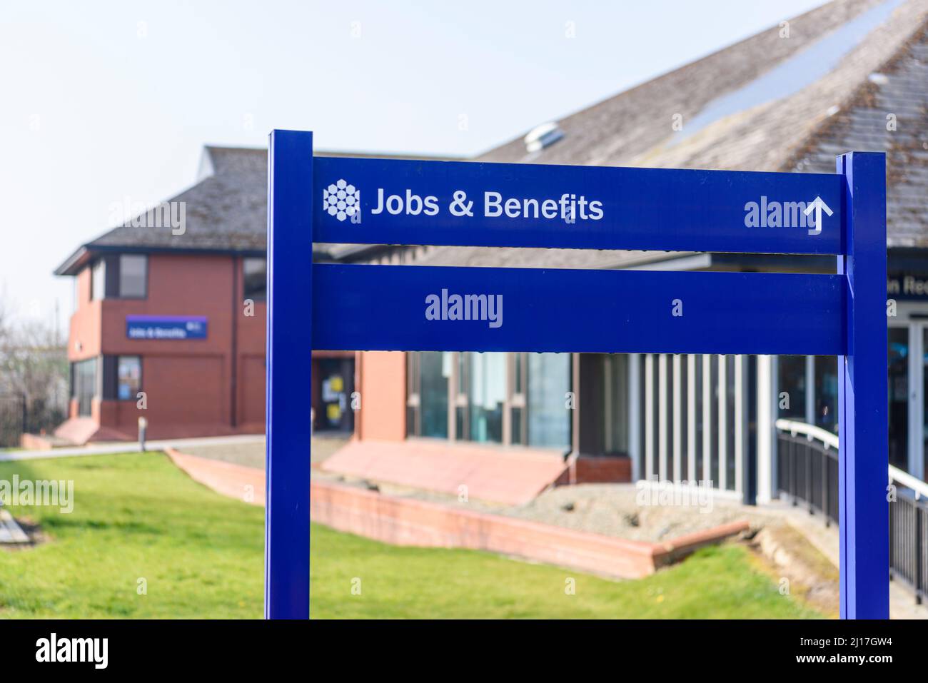 Business employment exterior sign hi-res stock photography and images ...