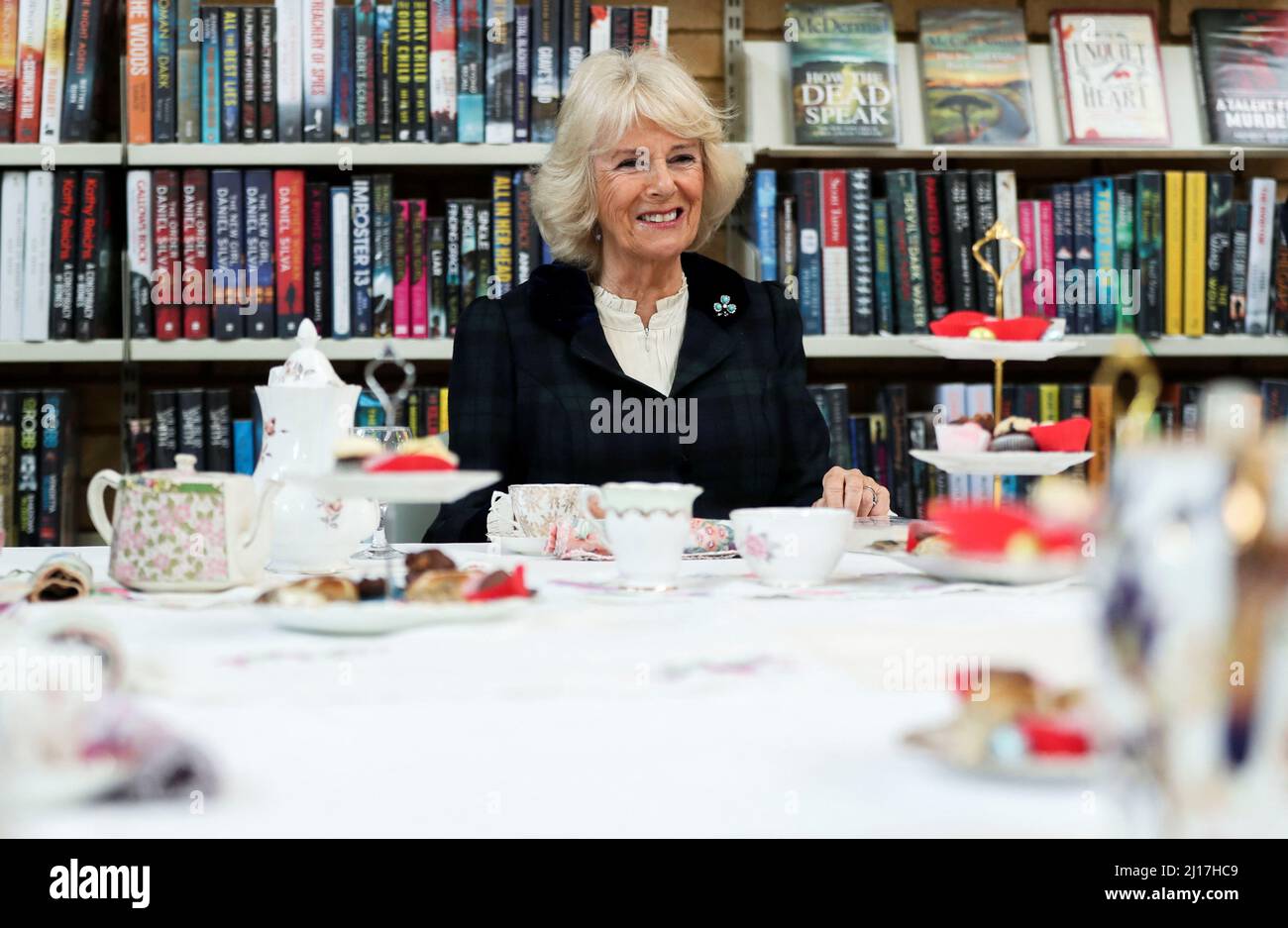 Holywood arches hi-res stock photography and images - Alamy