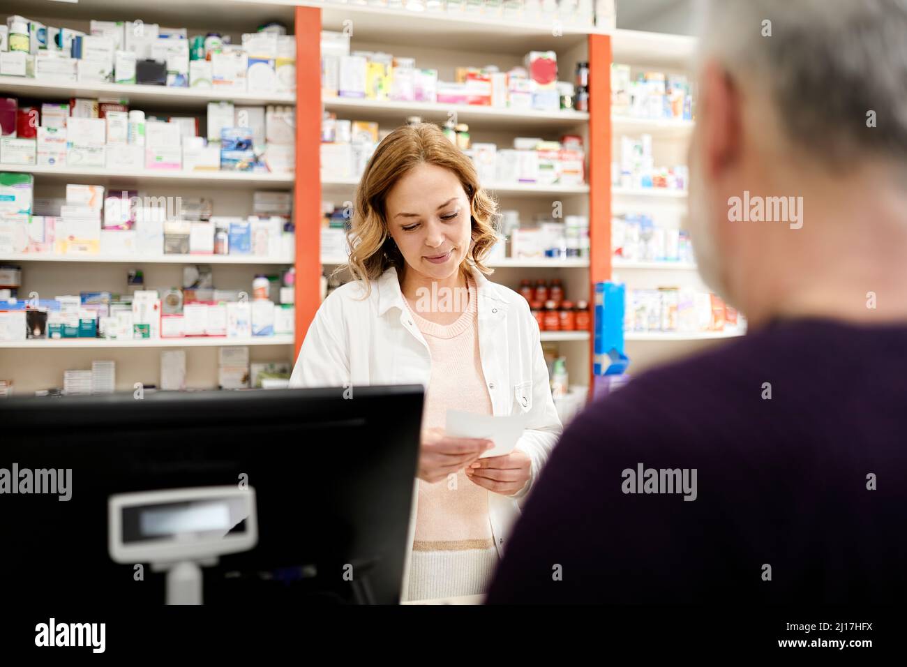 Prescription counter hi-res stock photography and images - Alamy