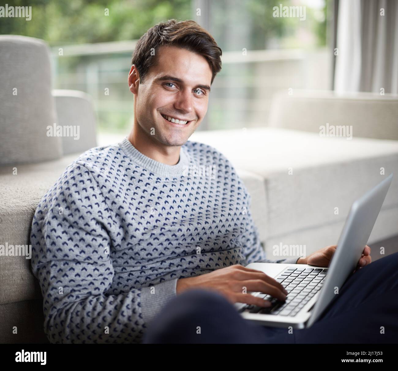 Man laptop portrait copy space hi-res stock photography and images - Alamy