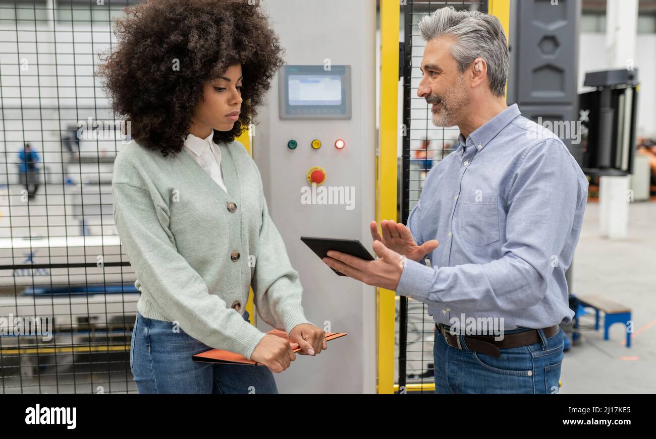 Developer engineer job hi-res stock photography and images - Alamy