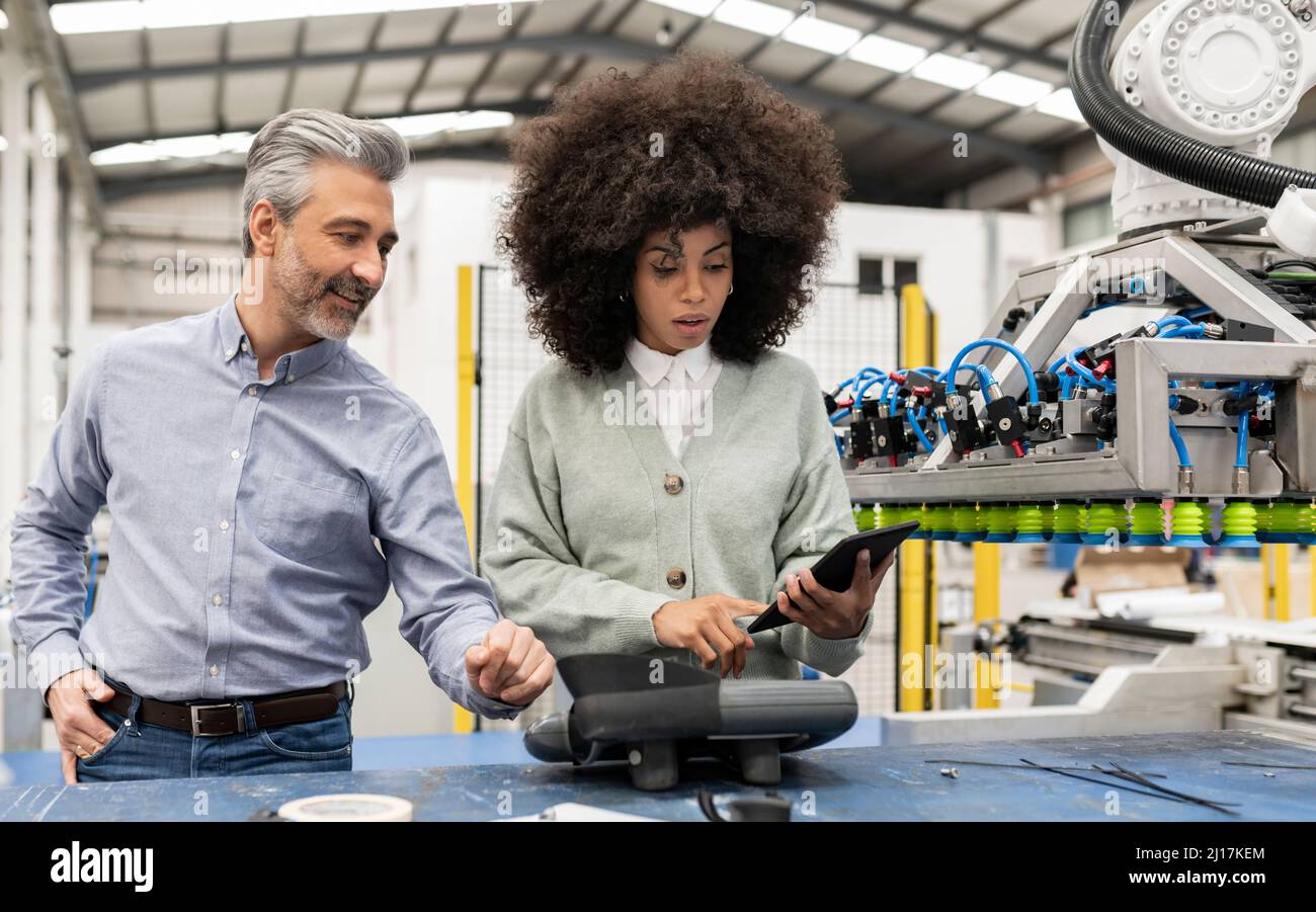 Computer technician developer not woman hi-res stock photography and ...