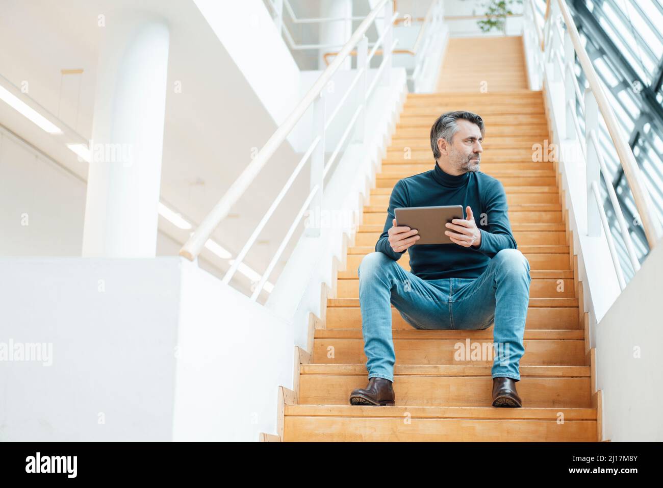 Work steps hi-res stock photography and images - Alamy