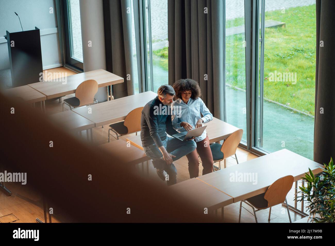 African american work colleagues hi-res stock photography and images ...