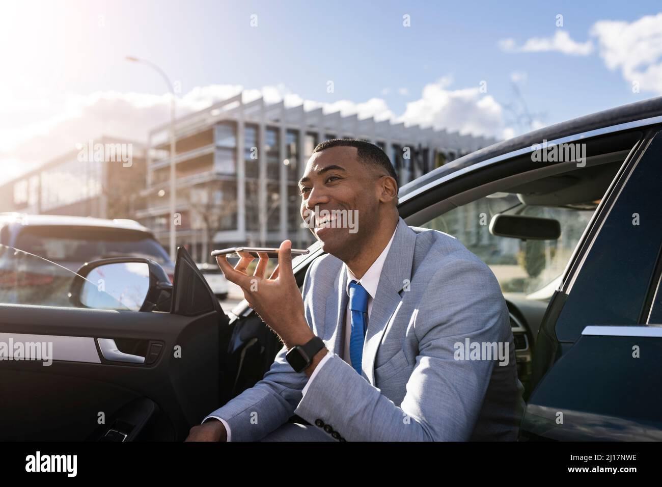 Mid adult businessman sending hi-res stock photography and images - Alamy