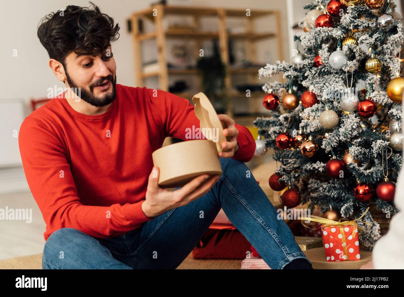 Surprised man present hi-res stock photography and images - Alamy