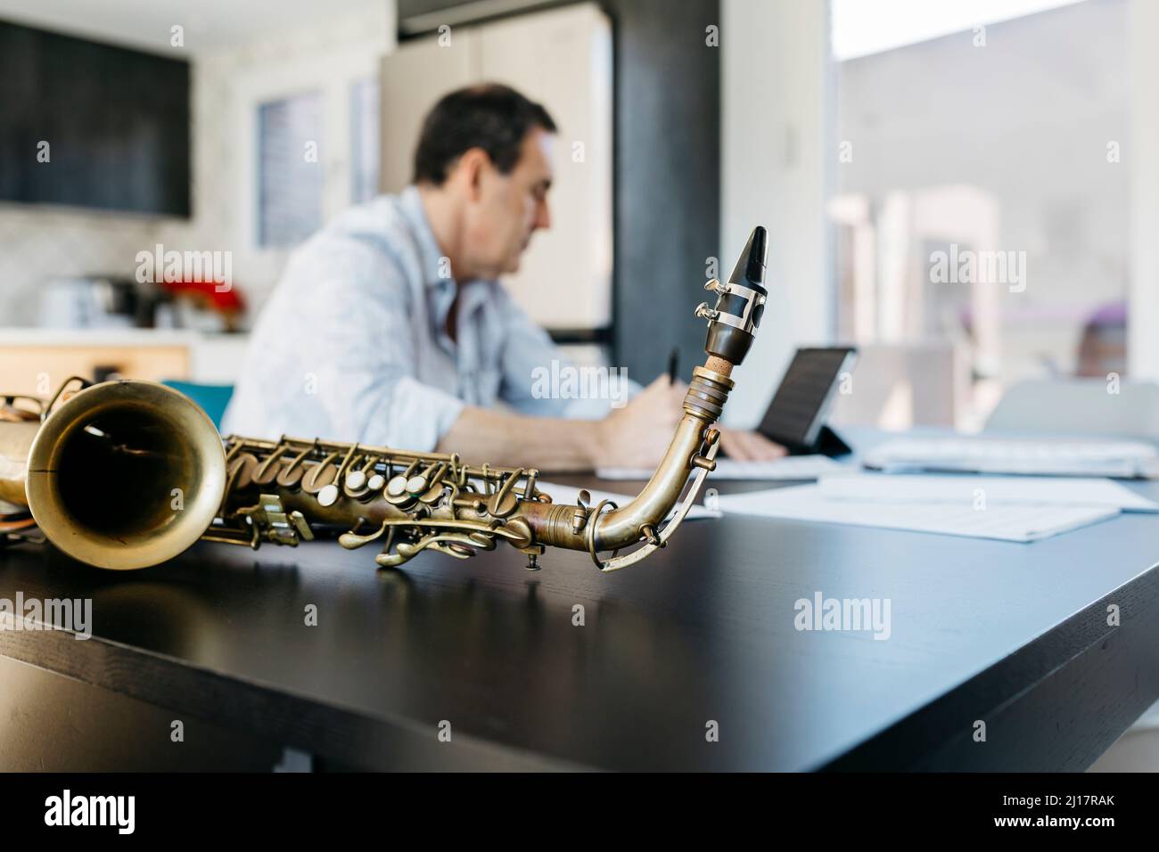 Saxophone foreground hi-res stock photography and images - Alamy