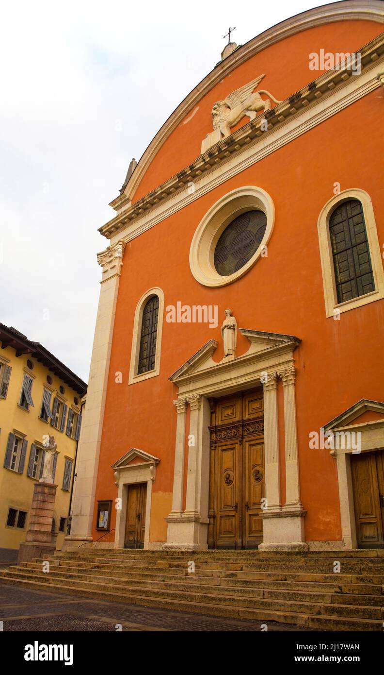 15th century baroque architecture hi-res stock photography and images ...