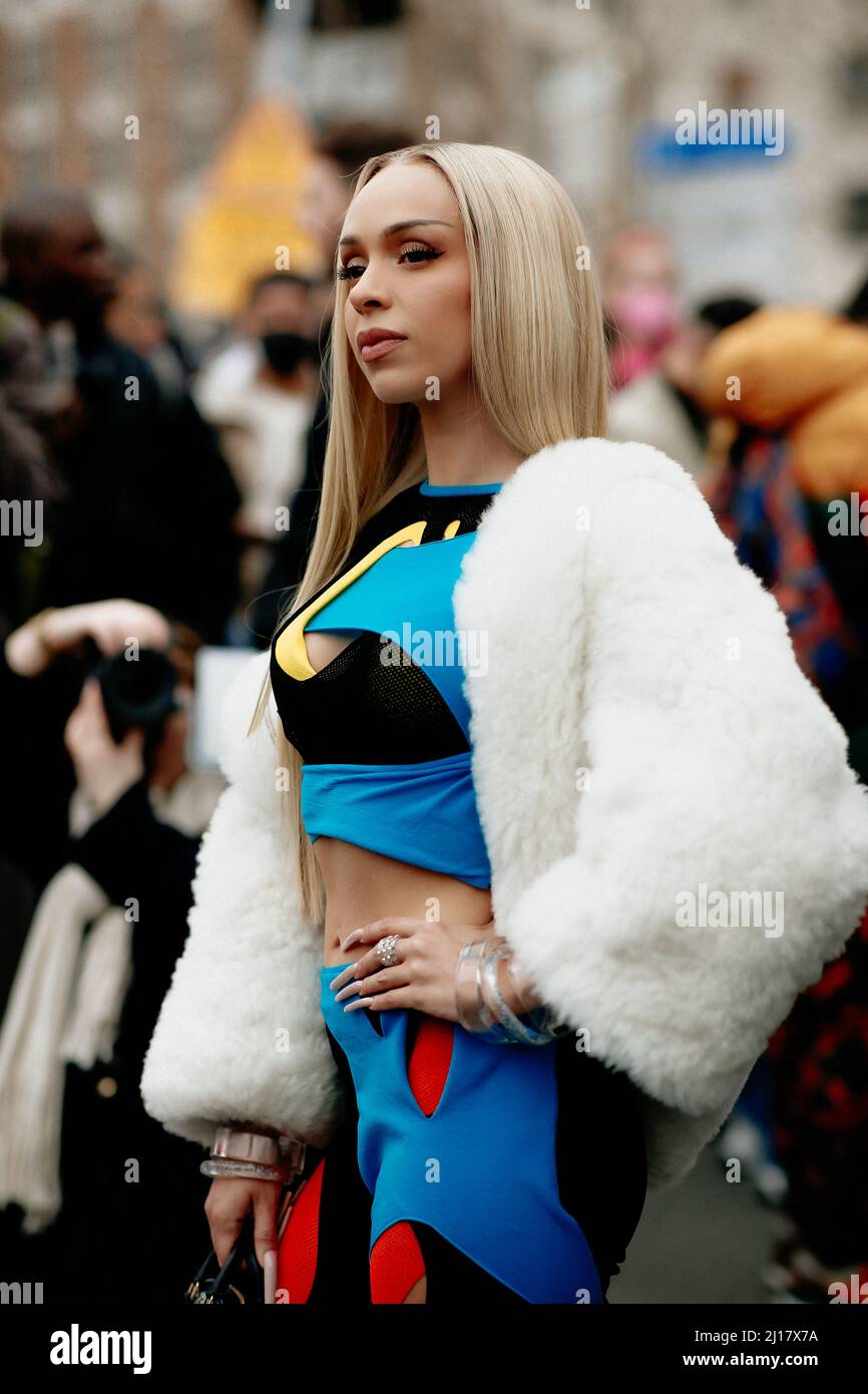 Bad gyal hi-res stock photography and images - Alamy