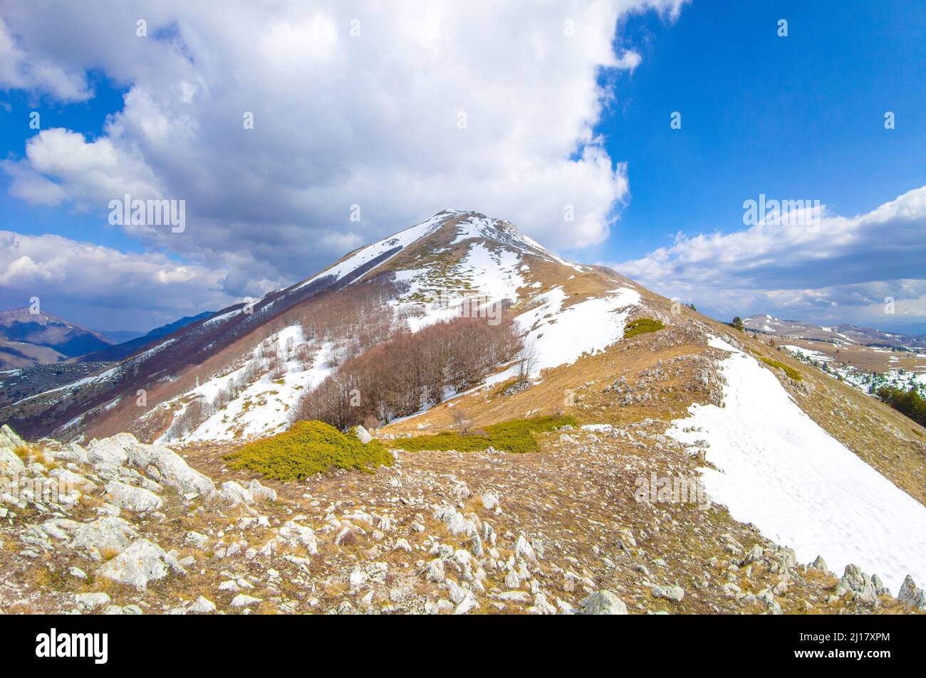 Monte San Franco (Italy) -A panoramic peak mountain in central Italy ...