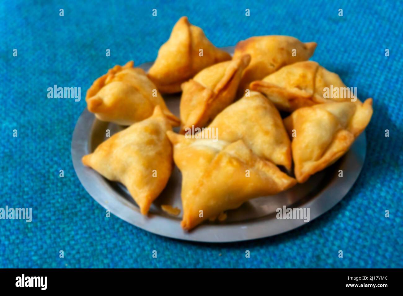 Samosa cooking hi-res stock photography and images - Alamy