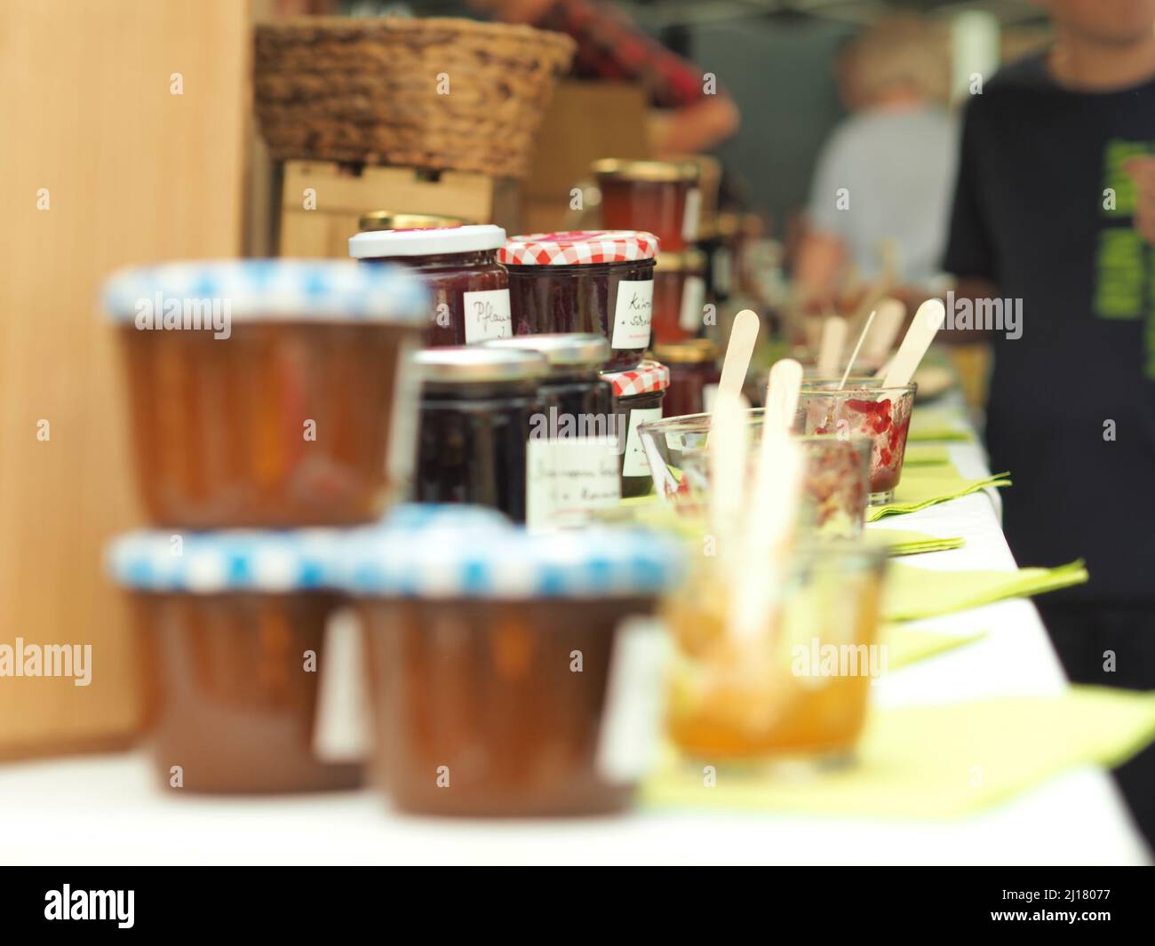 Local sweet cake cuisine hi-res stock photography and images - Alamy