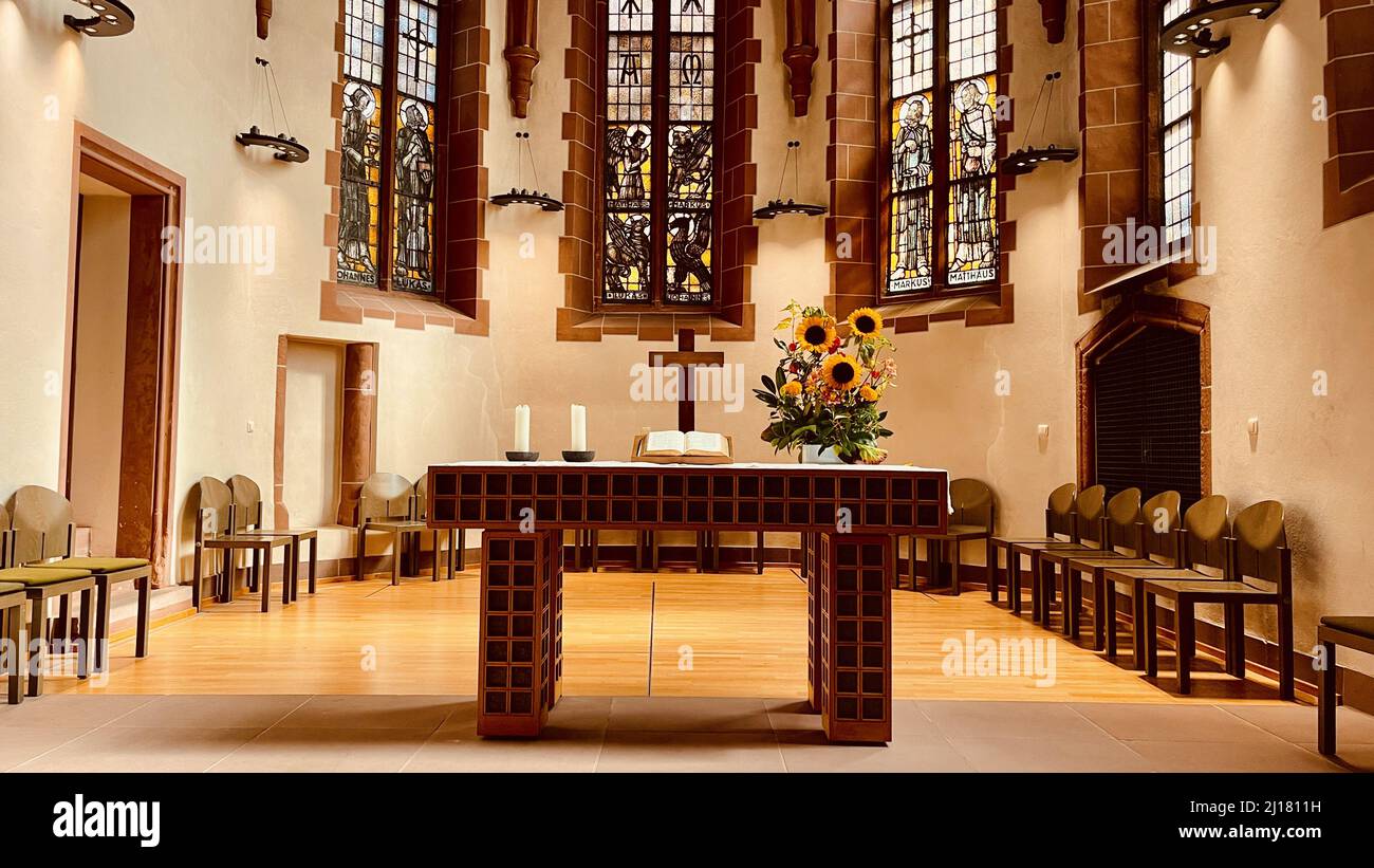 The beautiful shot of the altar view of The Old Nicholas Church ...