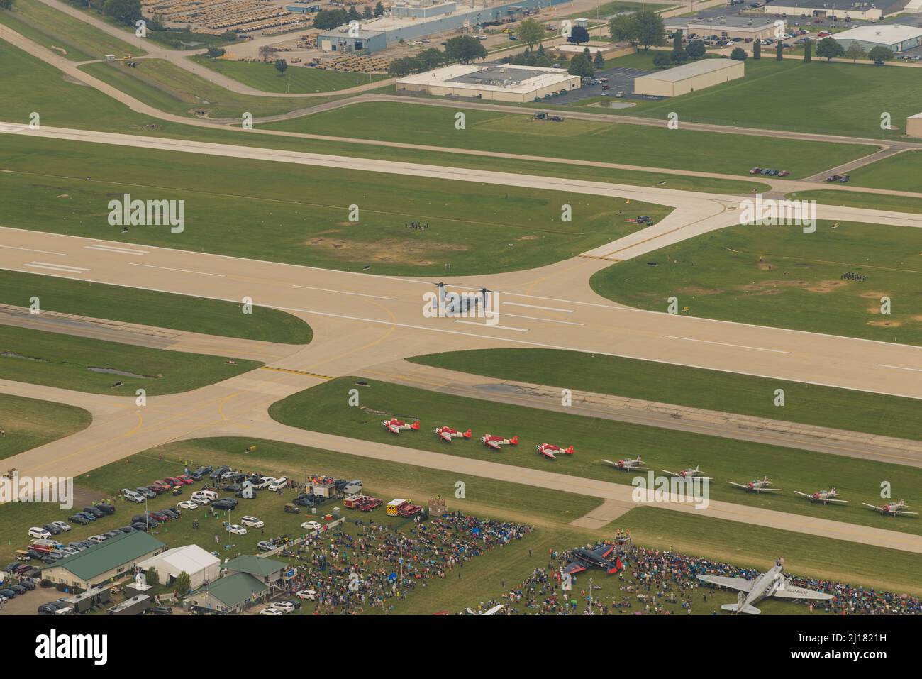Oshkosh airventure hi-res stock photography and images - Alamy