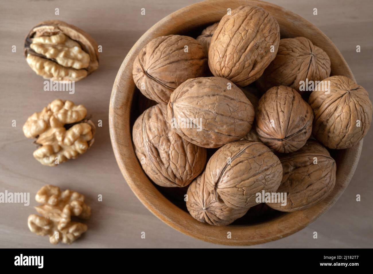 Whole shelled walnuts cracked hi-res stock photography and images - Alamy