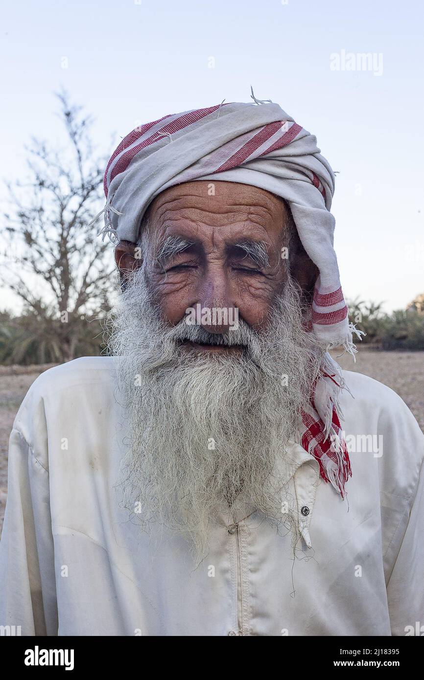 Roadside Portrait of a Senior Emirati whom we met in Ziggy Bay, Oman ...