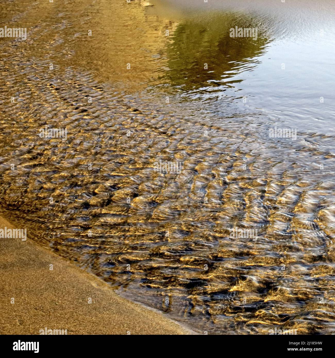 Sand colour hi-res stock photography and images - Alamy