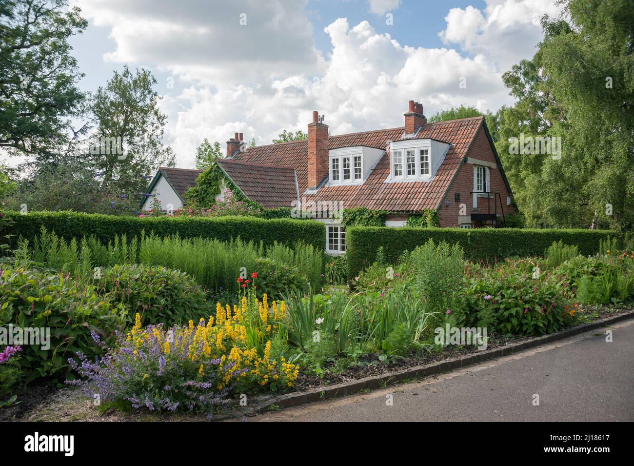 The Kilns, Headington, Oxford, home of author CS Lewis from 1930 until ...