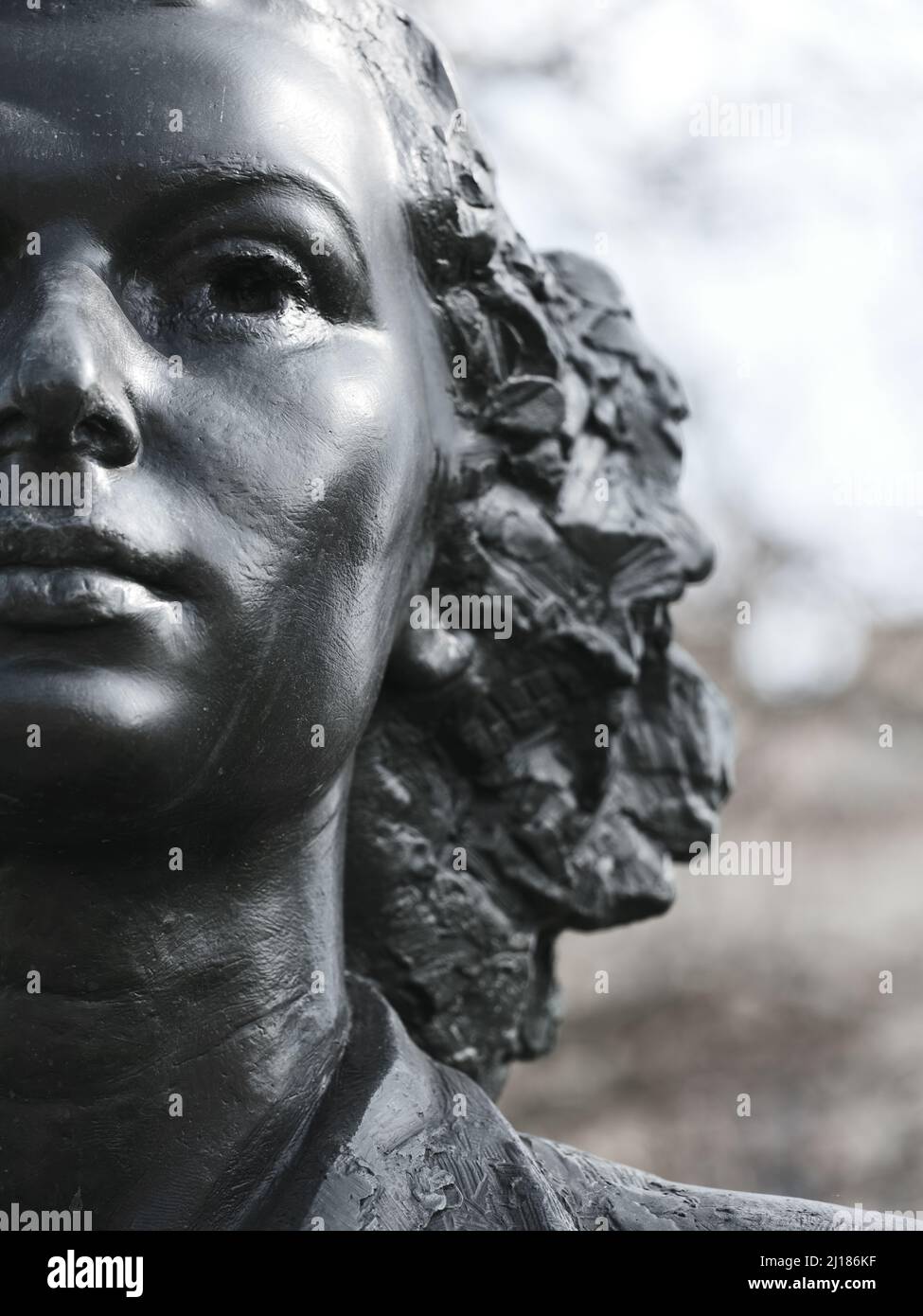 Violette szabo memorial hi-res stock photography and images - Alamy