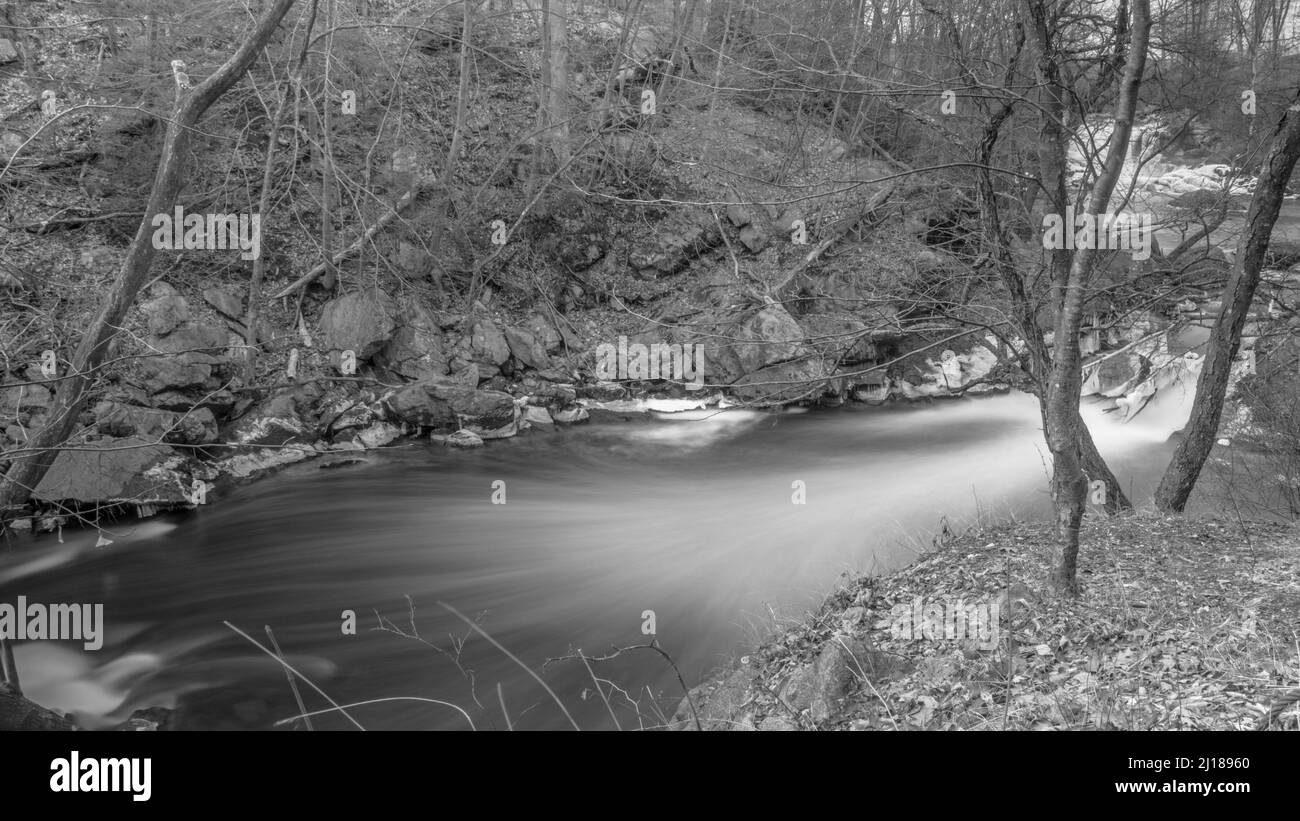 Black and white waterfalls in boonton hi-res stock photography and ...