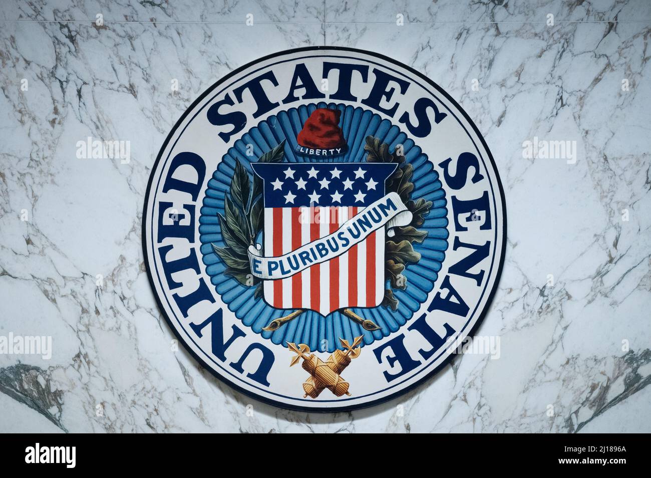 Usa supreme court seal hi-res stock photography and images - Alamy