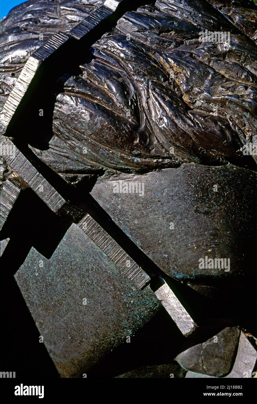 Sculptured design hi-res stock photography and images - Alamy