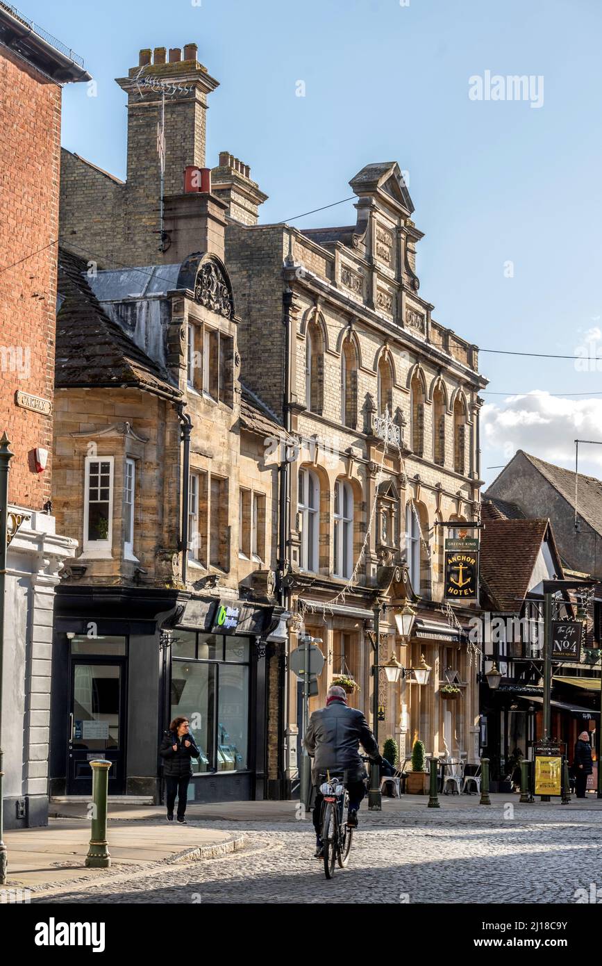 Horsham sussex anchor hi-res stock photography and images - Alamy