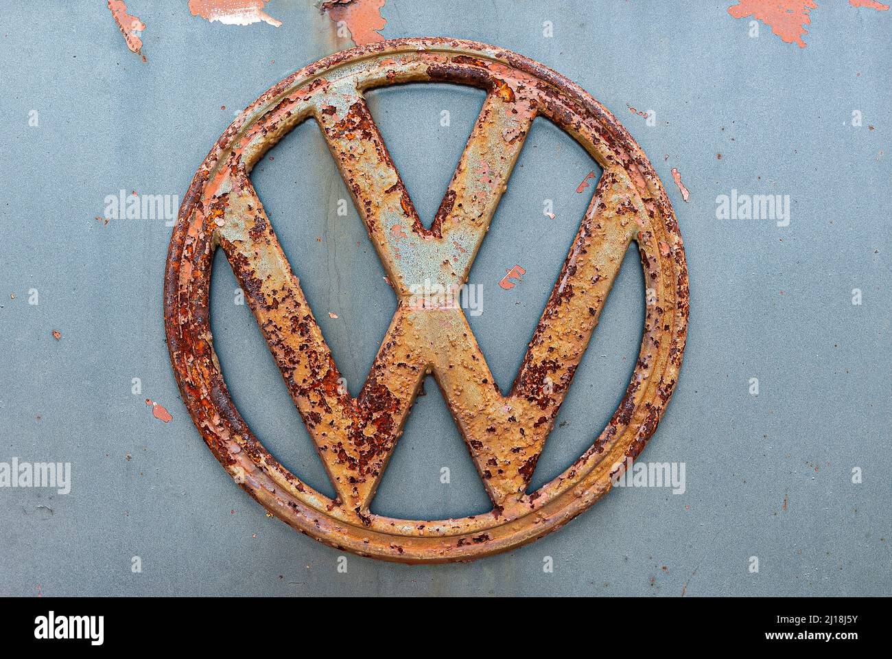Old Volkswagen Logo