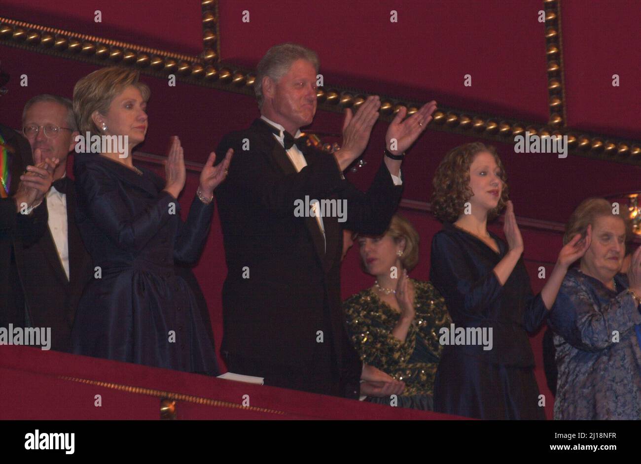 Chelsea clinton 2000 hi-res stock photography and images - Alamy