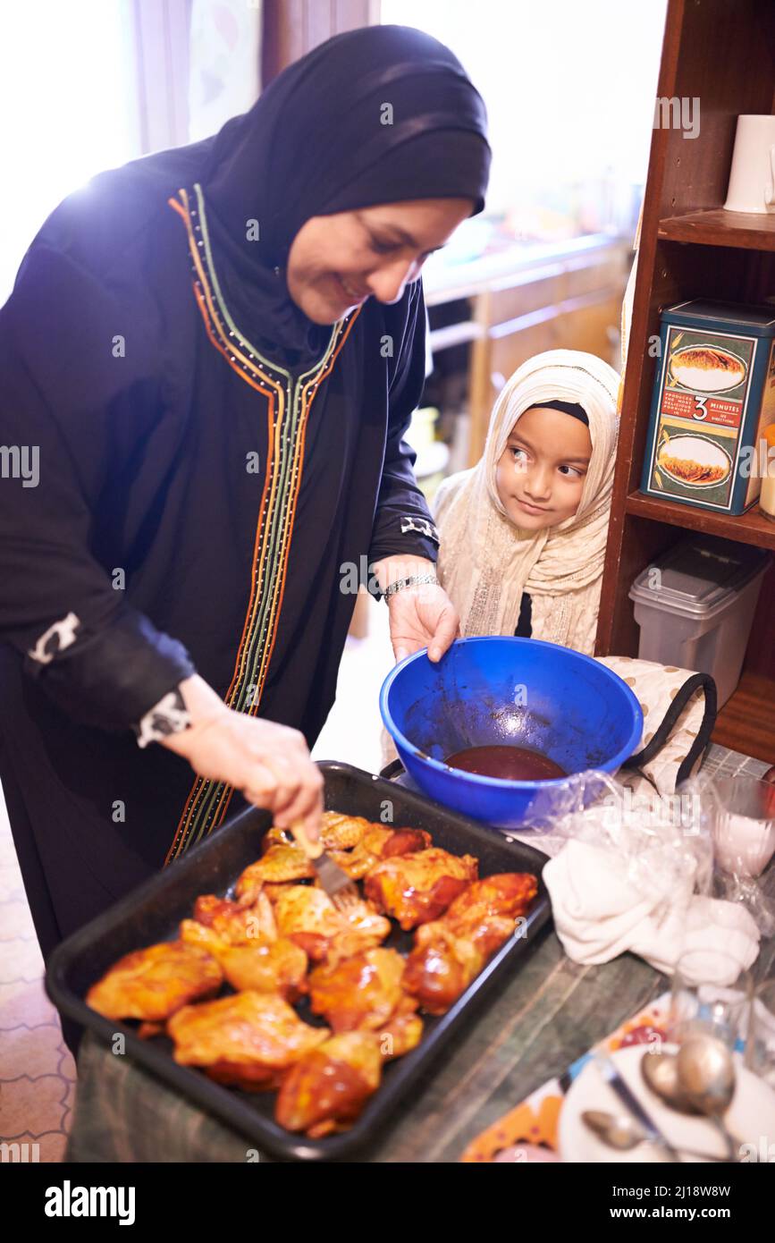 Muslim Women Preparing Food High Resolution Stock Photography and ...