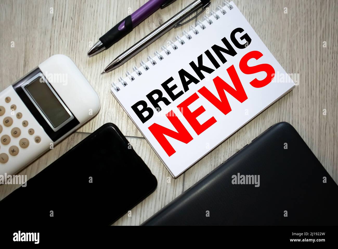 BREAKING NEWS. words written on black note, concept Stock Photo - Alamy