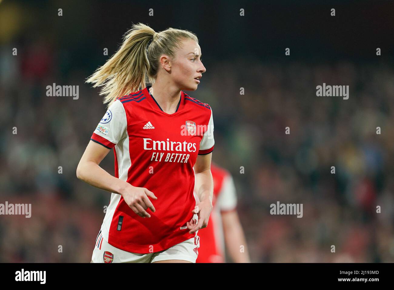 London, UK. 23rd Mar, 2022. Leah Williamson (6 Arsenal) in action ...