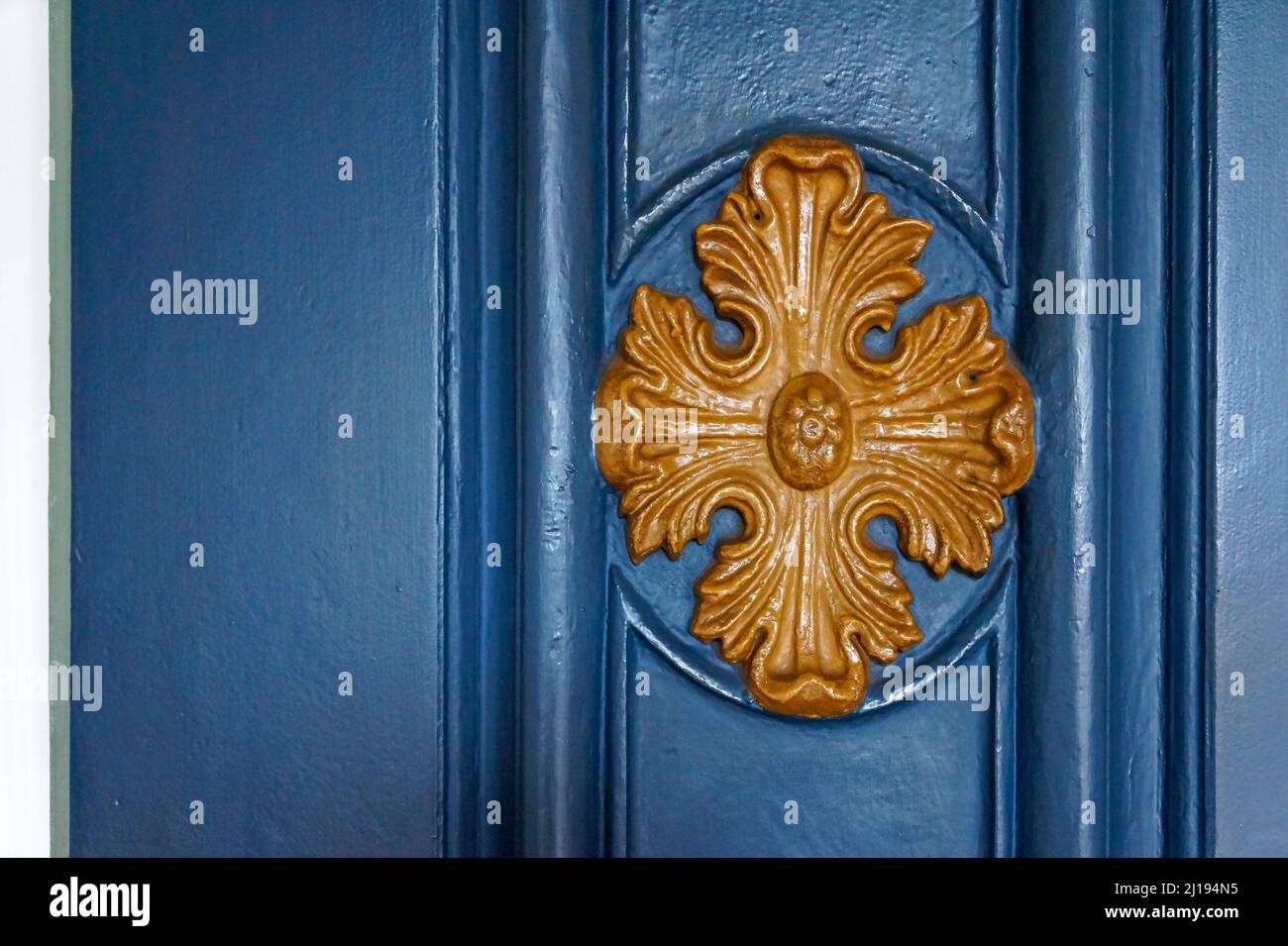 Baroque style door hi-res stock photography and images - Alamy