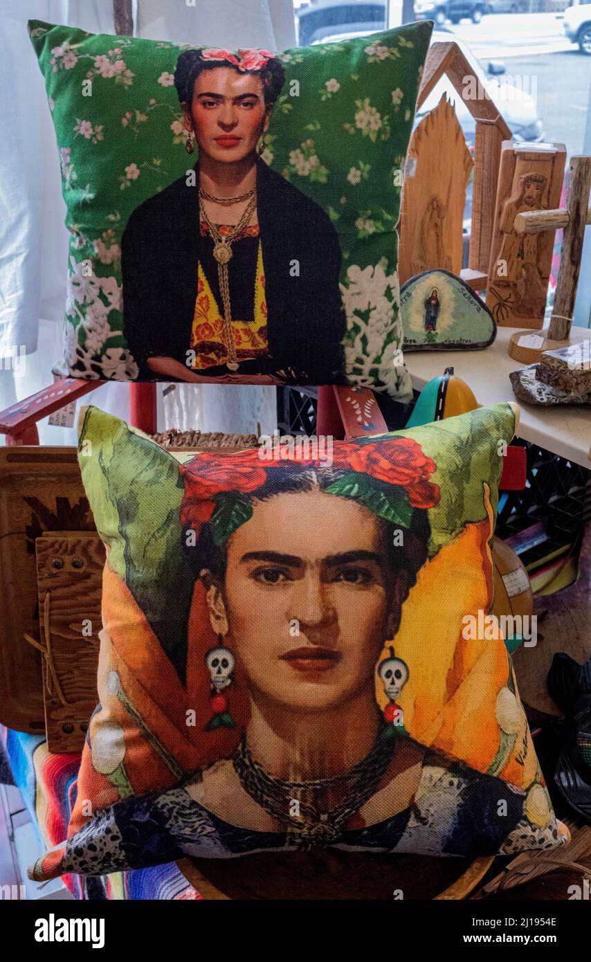 objects in a consignment shop, Nob Hill, Albuquerque, New Mexico (Rt.66 ...