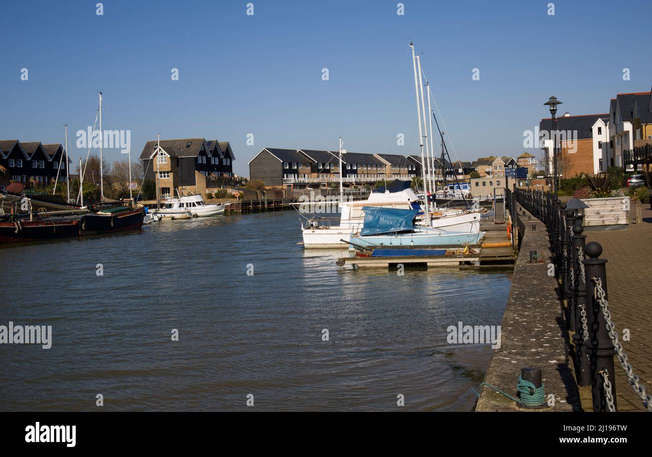 River boats faversham creek hi-res stock photography and images - Alamy