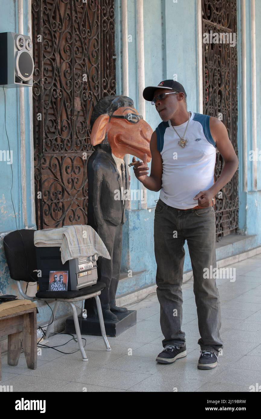Afro Cuban man dances on a street in Havana, Cuba Stock Photo - Alamy