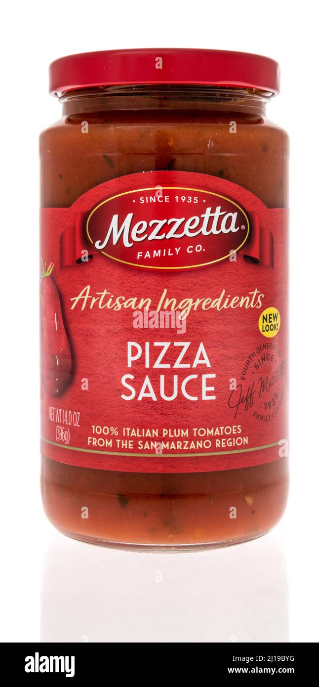 Winneconne, WI -19 March 2021: A package Mezzetta artisan pizza sauce ...