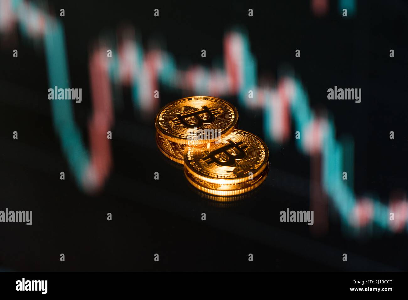 Cryptocurrency bull market hi-res stock photography and images - Alamy