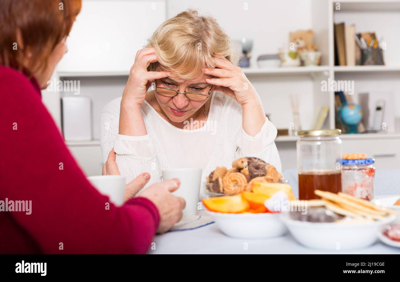 Angry pensioners hi-res stock photography and images - Alamy