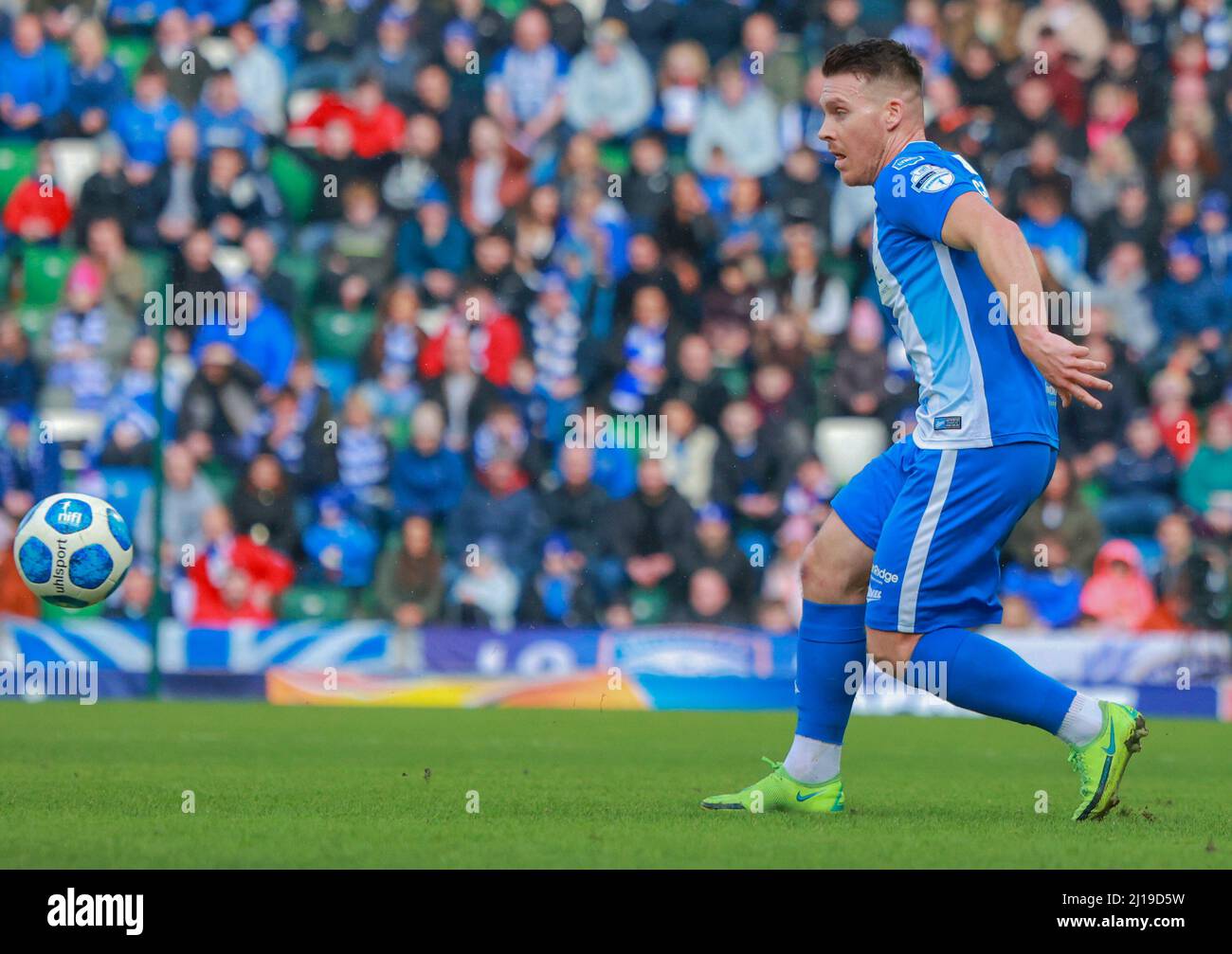 Josh carson irish league hi-res stock photography and images - Alamy