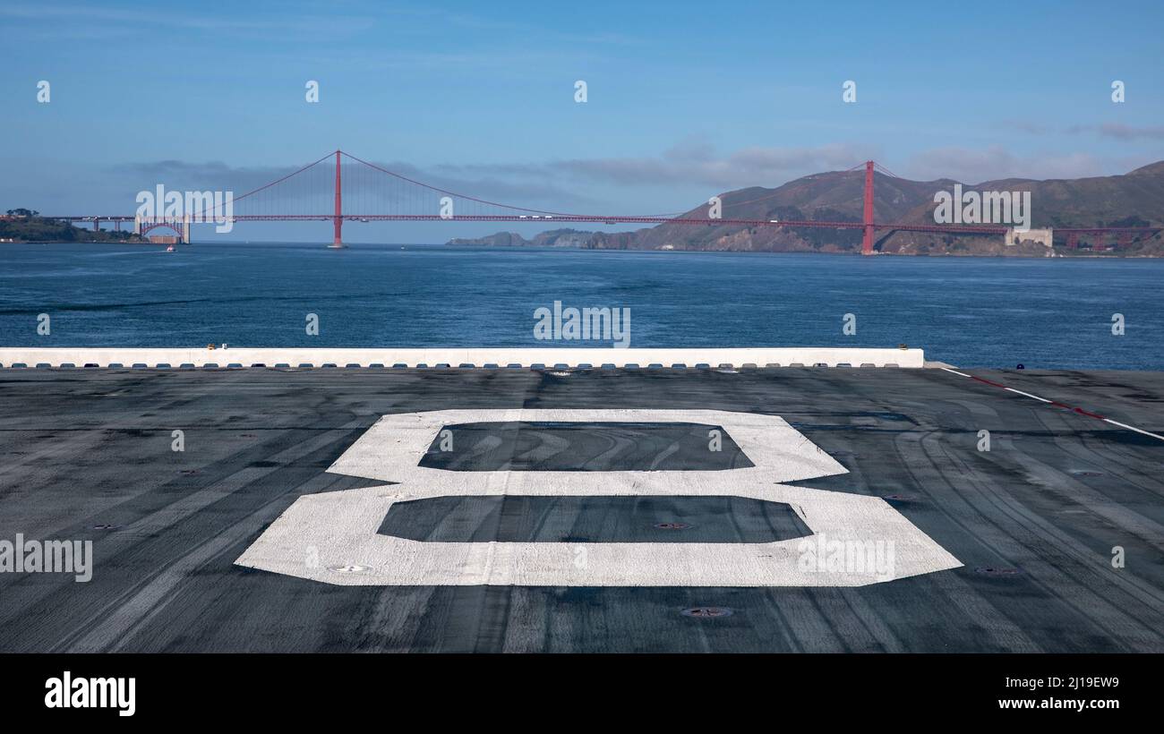 220318-N-TF178-1153 SAN FRANCISCO (March 18, 2022) – Amphibious assault ...