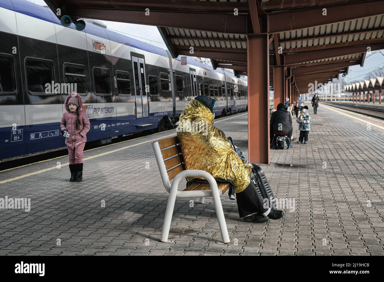 Refugees from ukraine arrive in poland by train hi-res stock ...
