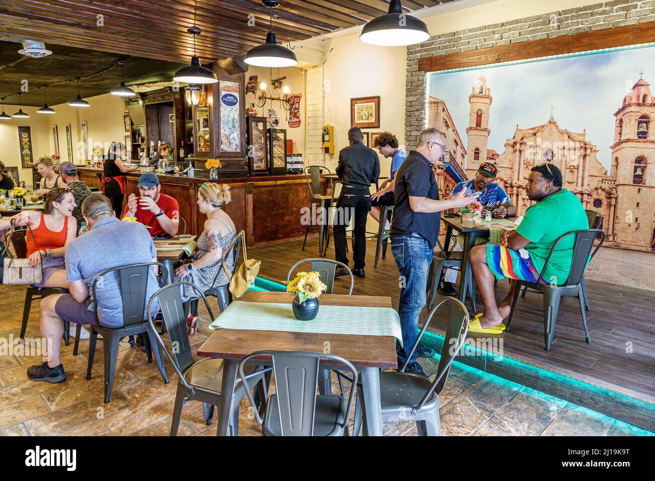Havana ire restaurant inside interior diners tables hi-res stock ...