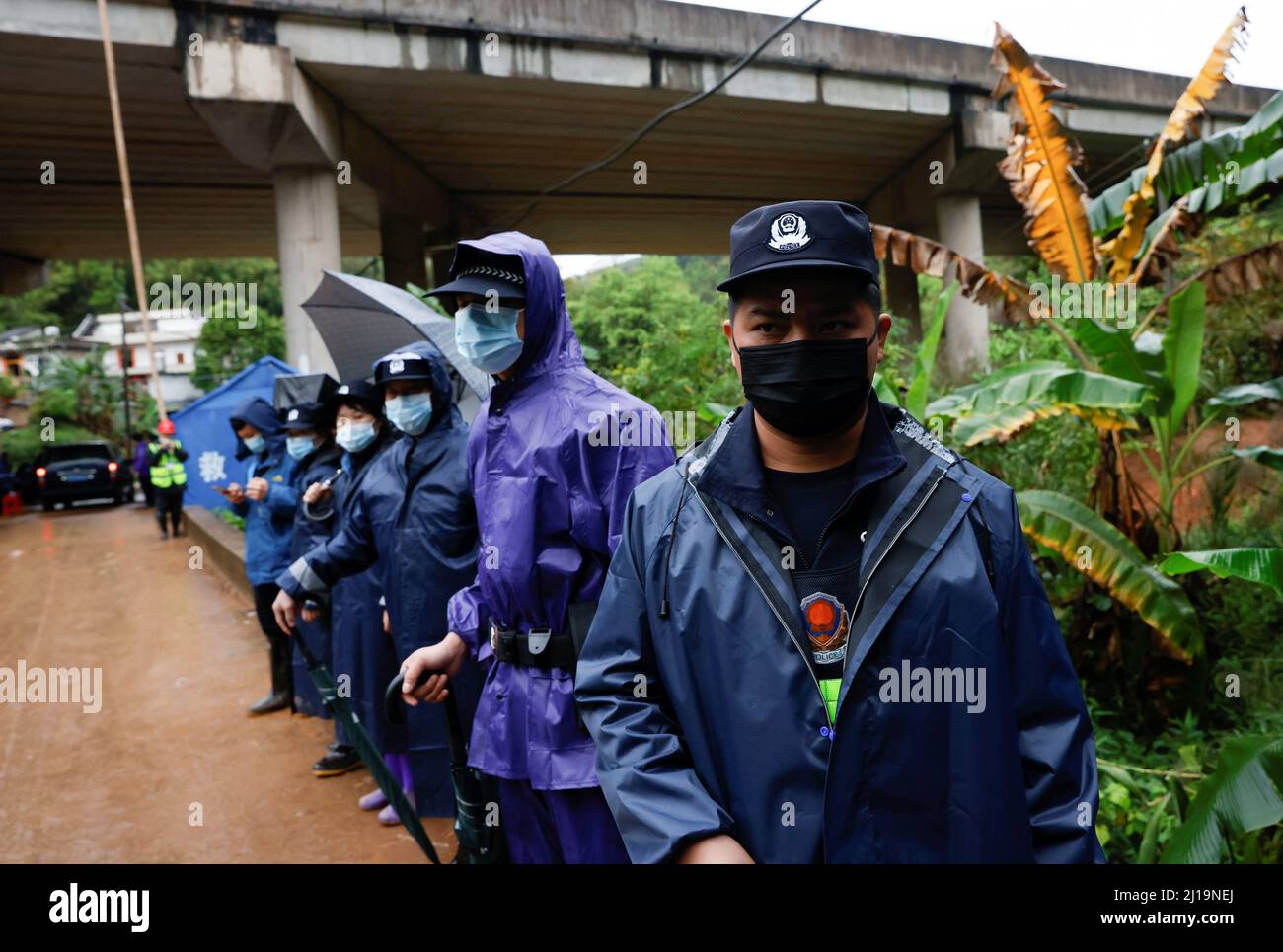 Boeing 737 800 crash china hi-res stock photography and images - Alamy
