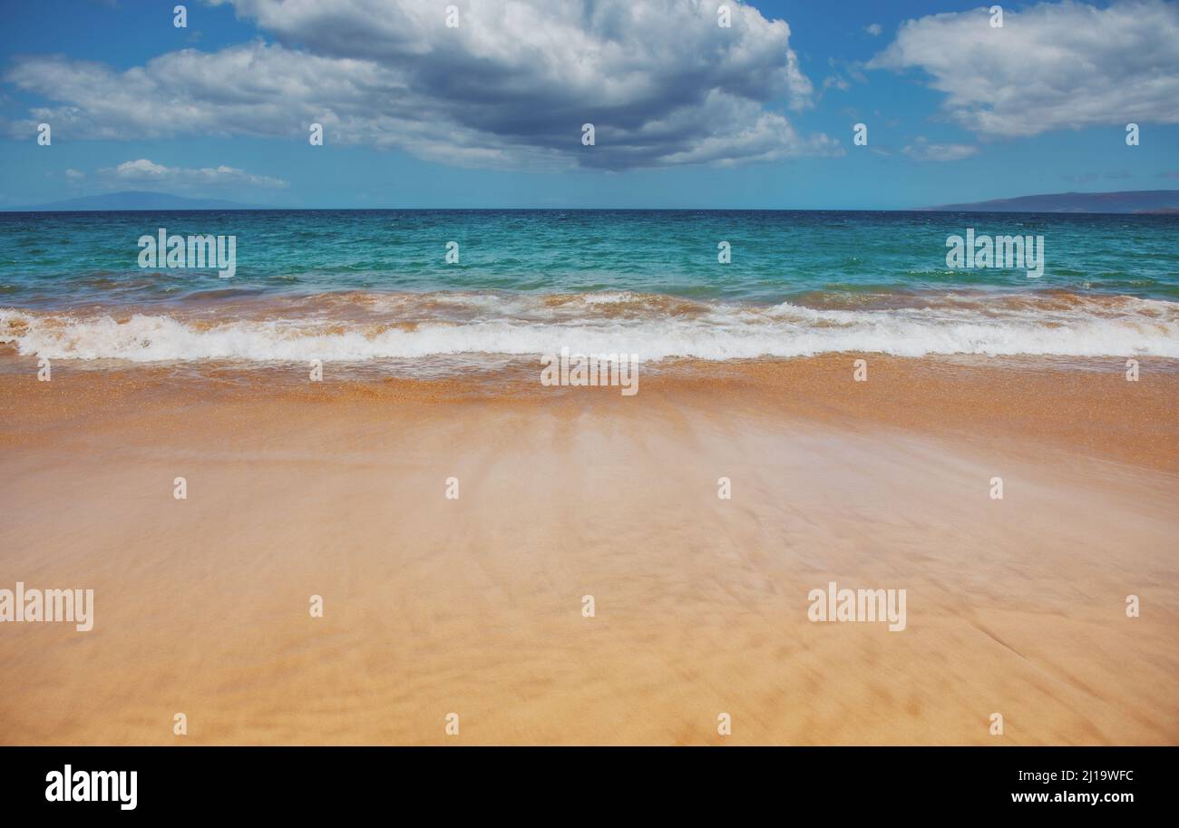 Sea background, nature of tropical summer beach with rays of sun light ...