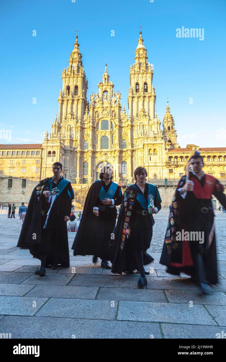 Traditional galician songs hi-res stock photography and images - Alamy