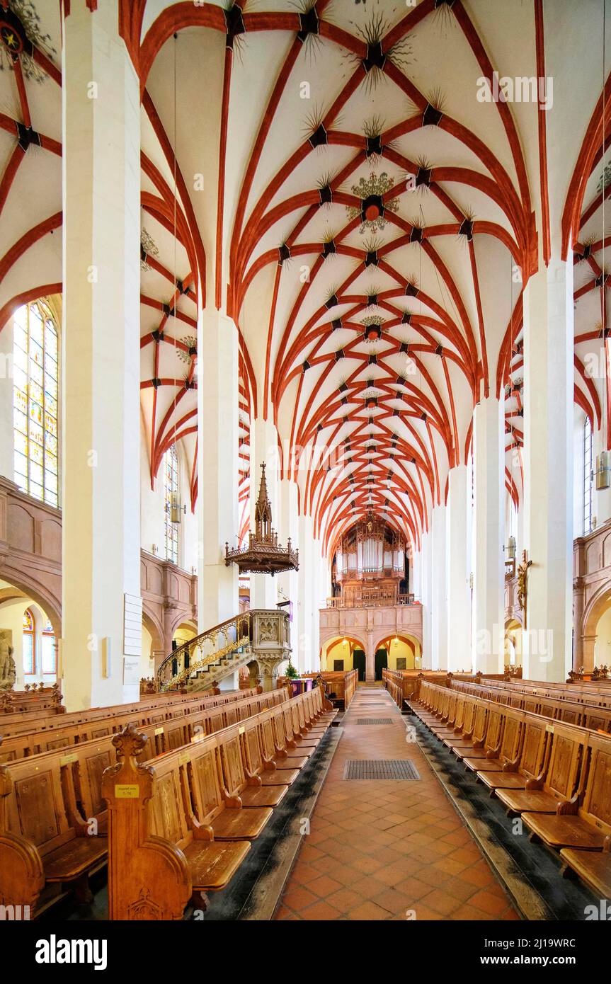 Interior view, Thomaskirche, Thomaskirchhof, Leipzig, Saxony, Germany ...