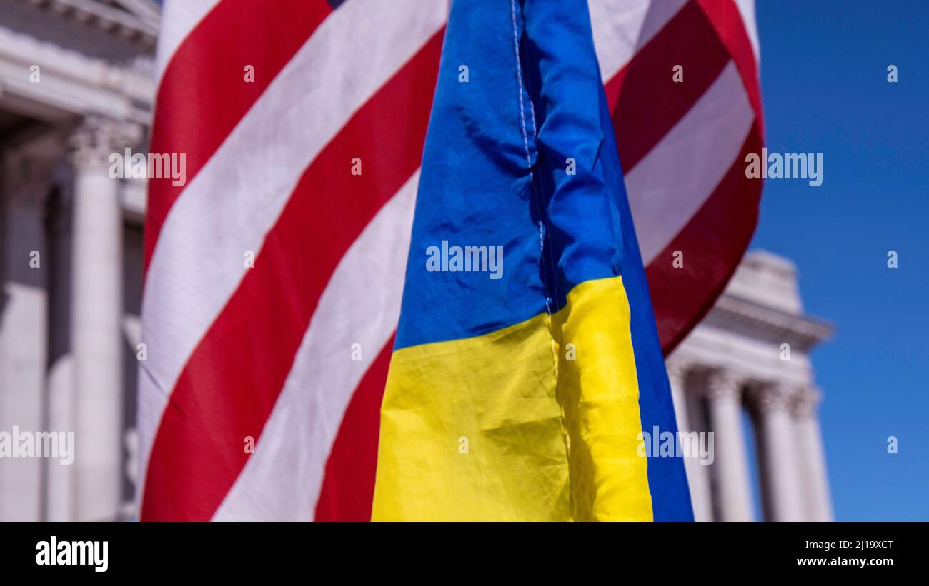 American and ukrainian flags hi-res stock photography and images - Alamy