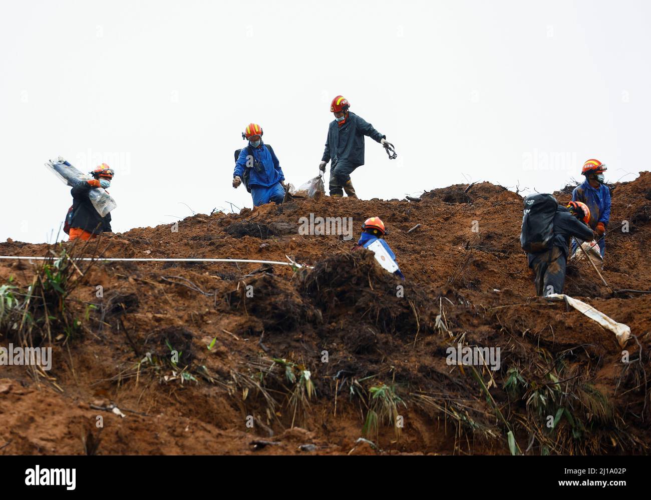 Boeing 737 800 crash china hi-res stock photography and images - Alamy