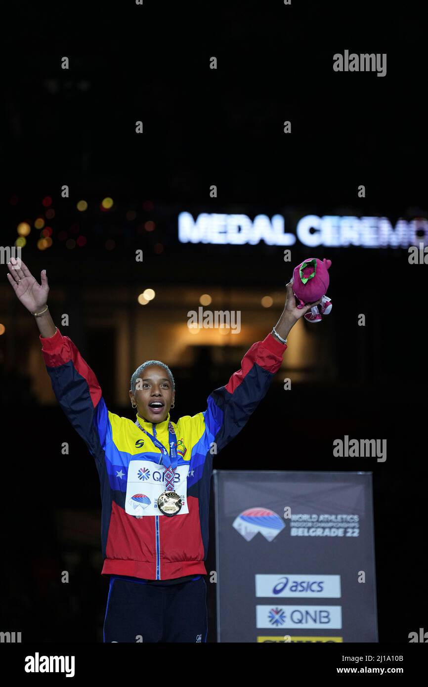 Yulimar Rojas at the award ceremony with the gold medal at the World ...